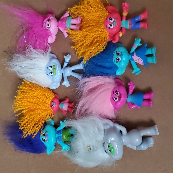 Hasbro | Toys | Dreamworks Troll Topia Troll Collection | Poshmark